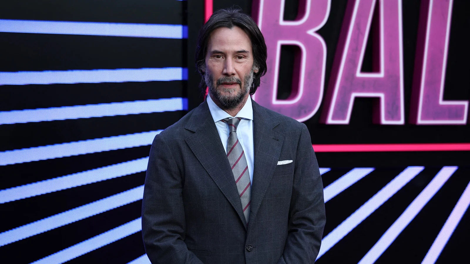 Keanu Reeves shines brightest in comedic roles—outperforming his action ...