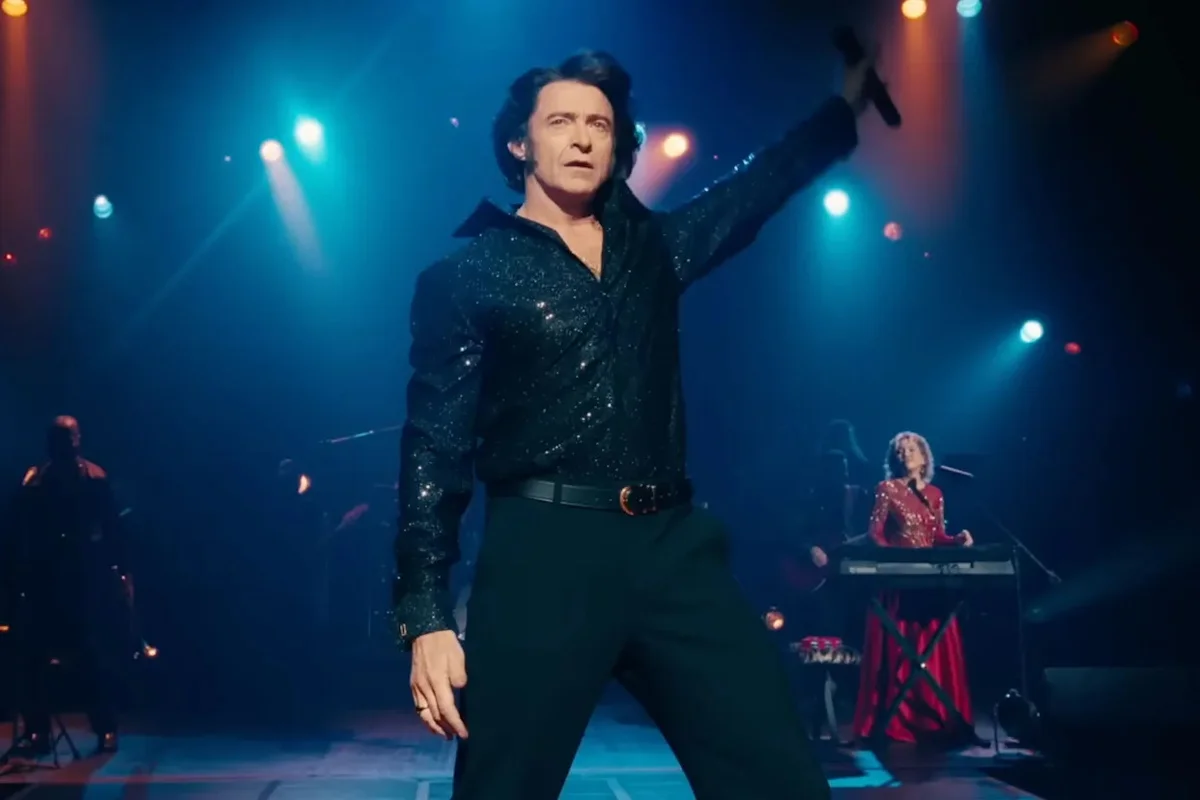 Hugh Jackman Stuns Fans Singing Live in 'Song Sung Blue'